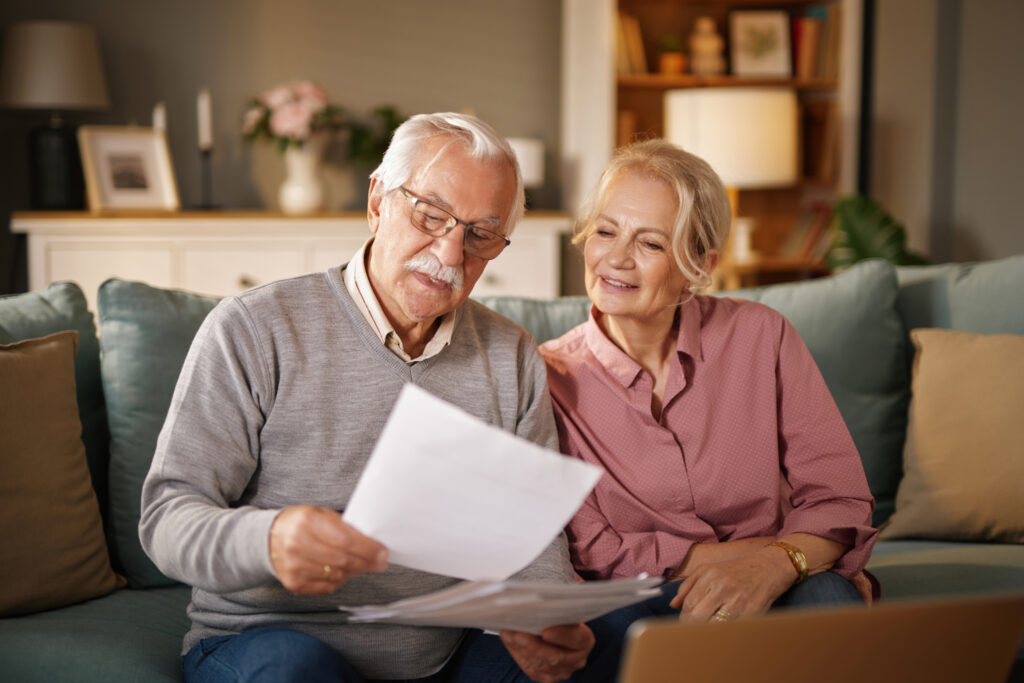 A Family Guide to Government Benefits for Senior Veterans